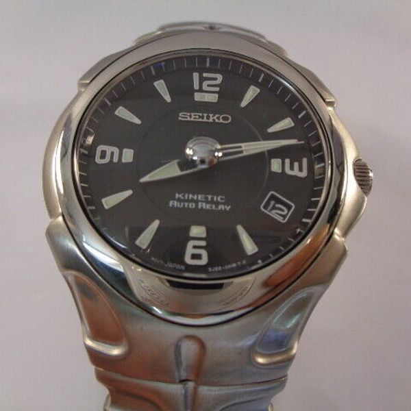 SEIKO KINETIC AUTO RELAY MENS WATCH DATE QUARTZ BLACK DIAL SS 5J22-0A10 | WatchCharts Marketplace