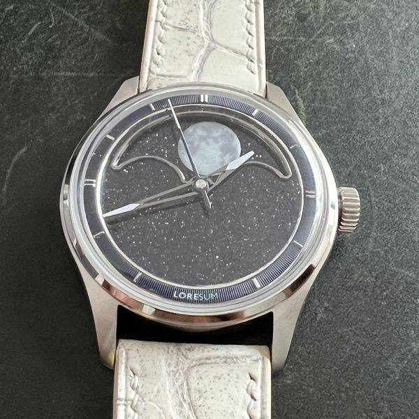 Loresum LS04 Aventurine SW200-1 [$1,050 USD] | WatchCharts Marketplace