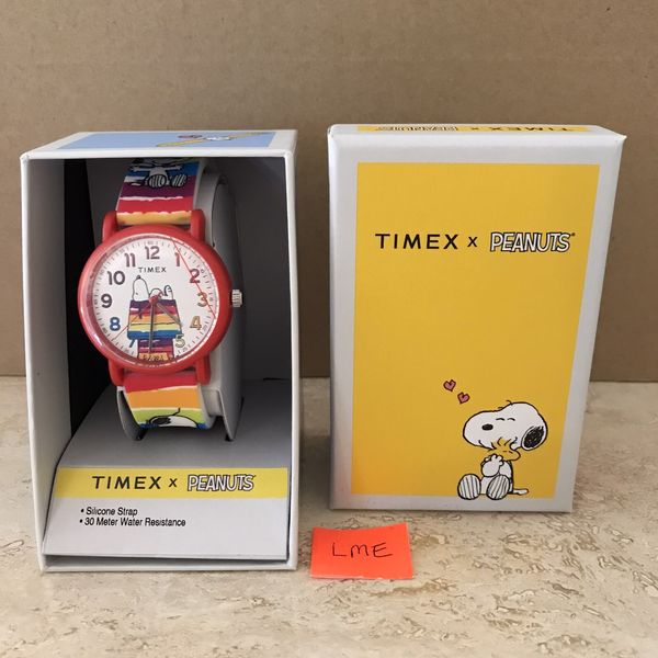Timex X Peanuts Unisex Weekender Watch Snoopy On Doghouse & Pintrill ...
