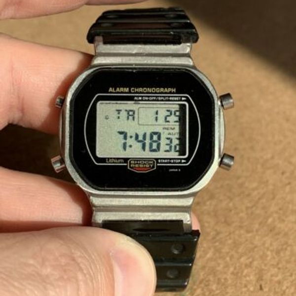 Casio G-Shock DW-5700 module 901 year 1987 | WatchCharts