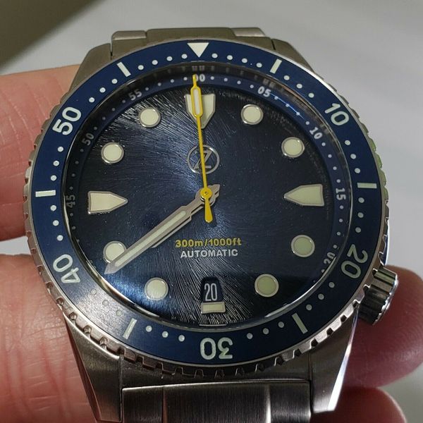 Zelos Mako V3 40mm Midnight Blue Dial 300m Automatic Diver's Watch ...