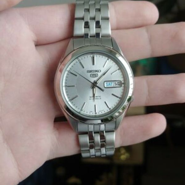 Seiko 5 - SNKL15K1 - Minimal Wear - Silver Hodinkee | WatchCharts