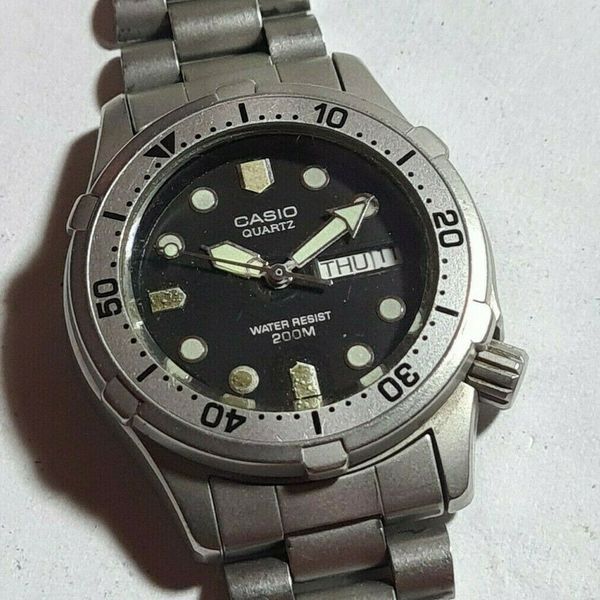 ALL S.STEEL Casio MD-701 mens Day/Date Divers WR200 screwing crown ...