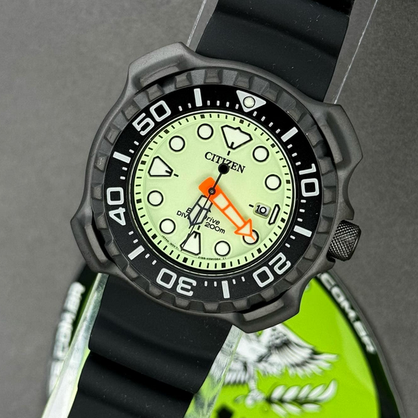 Citizen Titanium Promaster Green Dial Dive BN0227-25X Eco Drive Sports ...