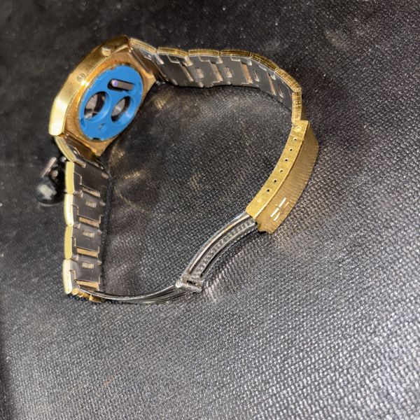 Vintage Hamilton 992476 Red Digital Display Needs Battery(No Corrosion ...