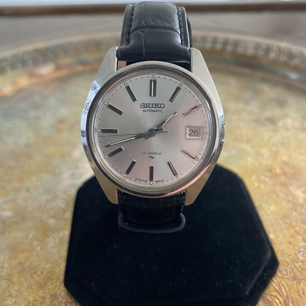Seiko Mens Automatic 17 jewel model 7025-8069 w/new black leather wrist ...