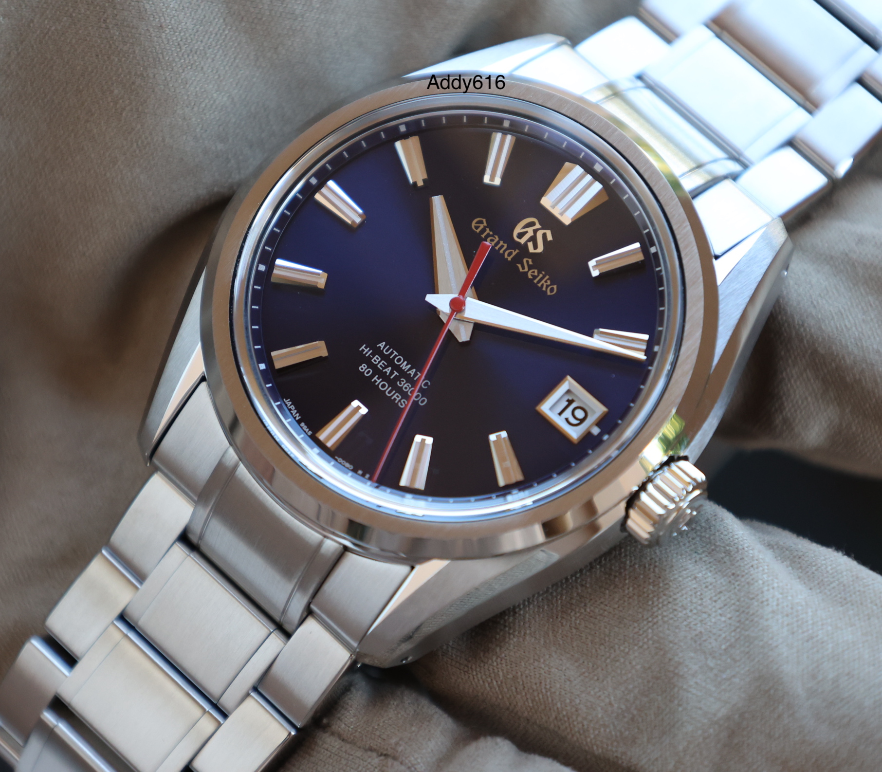 FS BNIB Grand Seiko SLGH003 Heritage Limited 1000 Blue Dial | WatchCharts