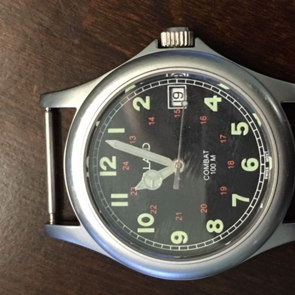 Mallard Combat black dial | WatchCharts