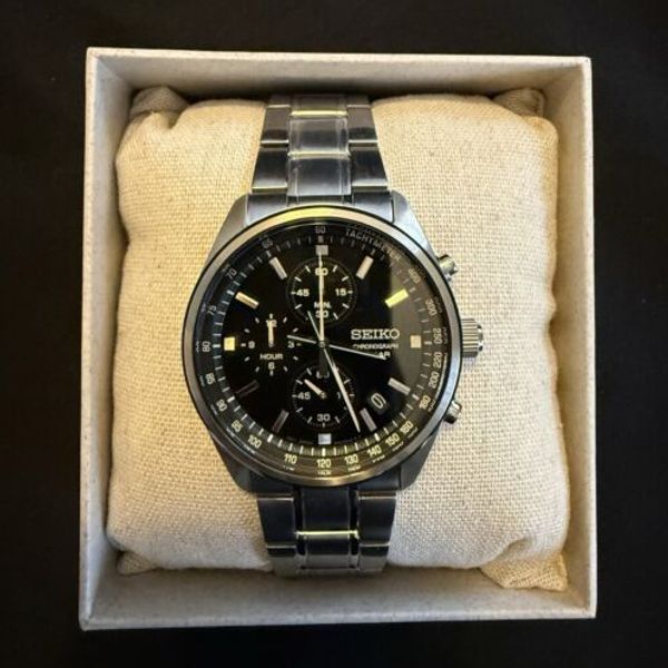Seiko Men's Chronograph Quartz Black Dial Watch. SSB379P1. New ...