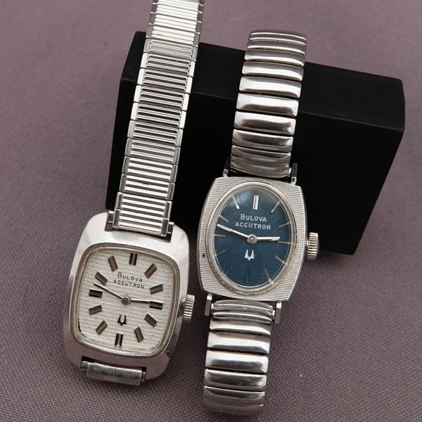 Pair of vintage Accutron tuning fork lady's watches for parts or repair ...