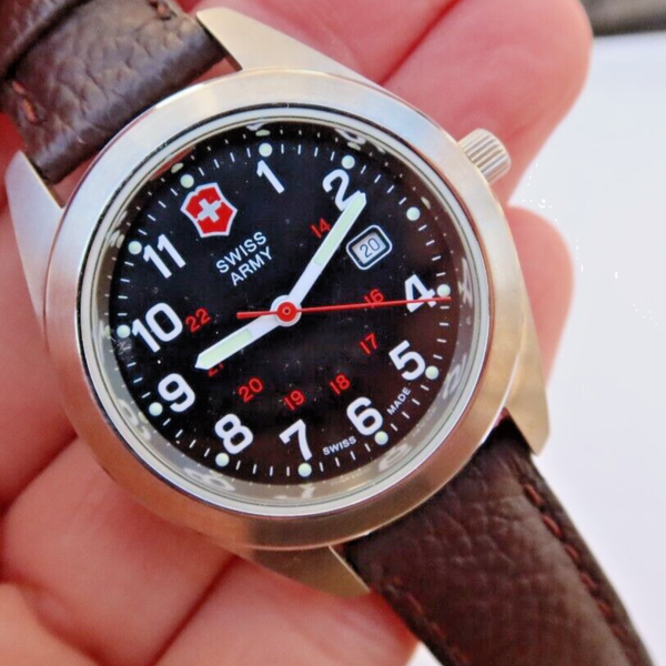 RARE Vintage Swiss Army Watch Wristwatch Men's 241084 Victorinox ...