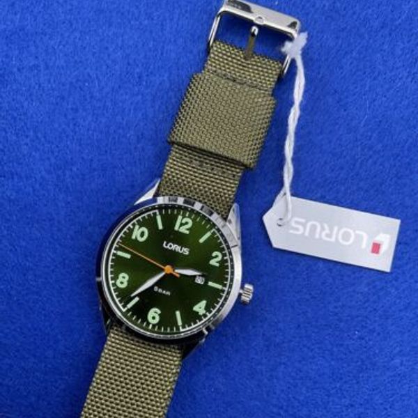 LORUS by SEIKO MENS MILITARY STYLE WATCH **EX-DISPLAY** RH919NX-9 ...