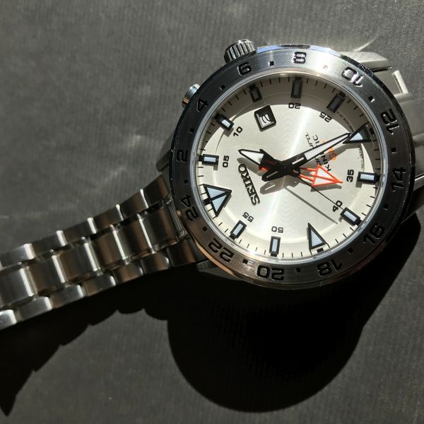FS: Seiko Sportura Kinetic GMT SUN025P1 * Travel GMT * Polar Explorer ...
