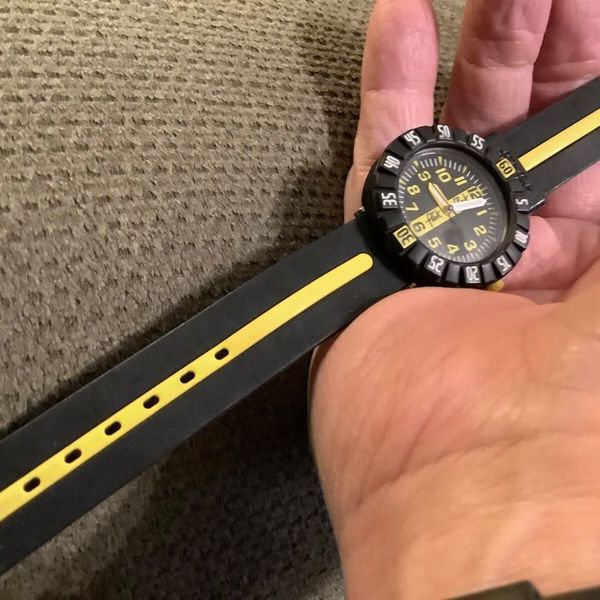 swatch flik flak mens watch 2015 on dial race car driver type black ...