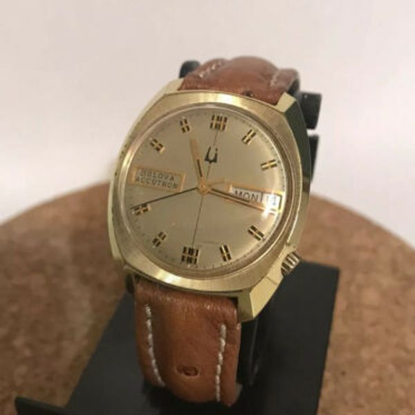 Vintage Gold Filled Men's Bulova Accutron Model 2182 W/ Premium Ostrich ...
