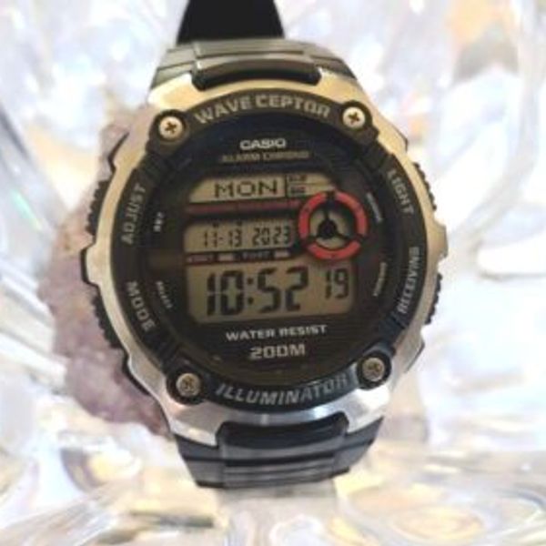 Casio Waveceptor Atomic World Time Chronograph Men's Watch WV200A ...