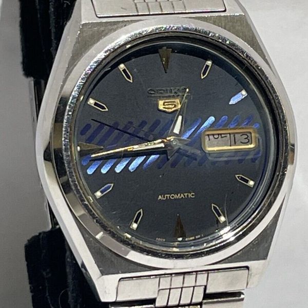 SEIKO 5 7009-876A Vintage S. Steel Automatic Automatic Day/Date Men's Watch | WatchCharts ...