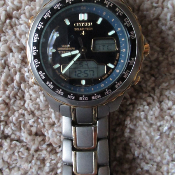 Citizen Eco-Drive Mens Titanium Promaster JR0006-51E Pilot World Time ...