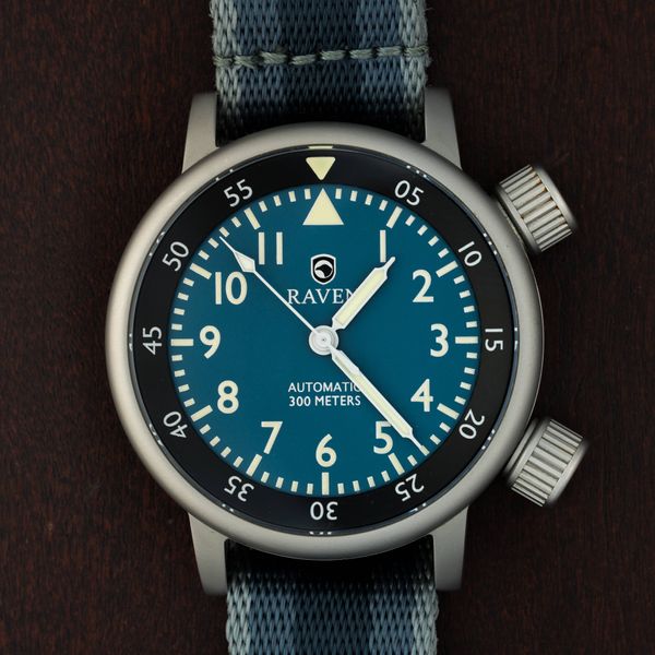 [WTS] Raven Defender | WatchCharts
