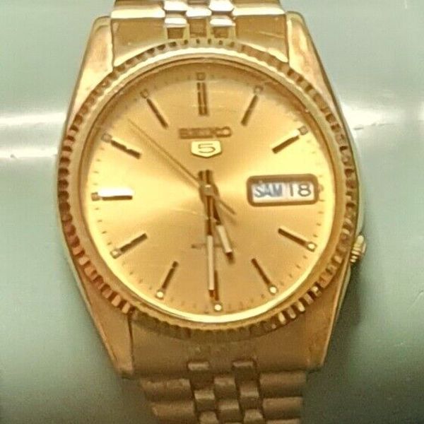 Seiko 5, Wristwatch Gold, Waterproof | WatchCharts Marketplace