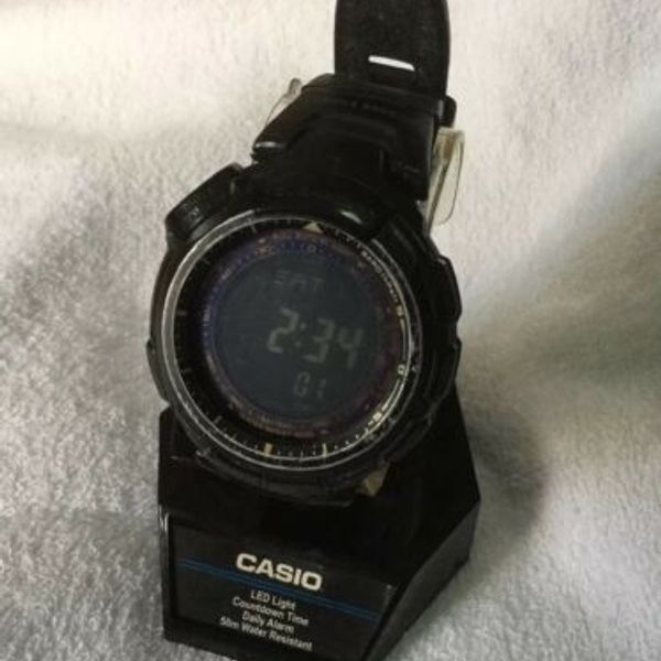 VINTAGE CASIO PRO TREK 3071 PRG-110Y CHRONOGRAPH DIGITAL WATCH S ...