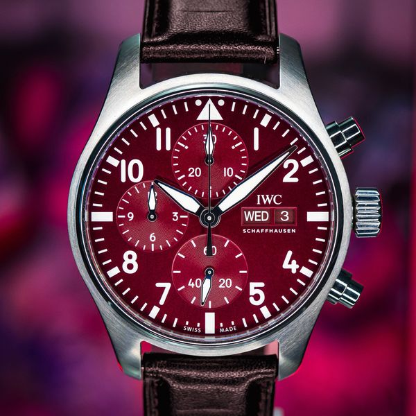 FSOT: IWC Pilot Chronograph LTD Year of the Tiger Red Dial – BOX ...