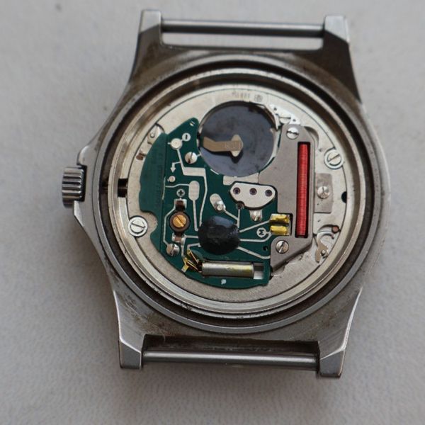 BRITISH MILITARY CWC G10 WATCH - SPARES & REPAIRS | WatchCharts Marketplace