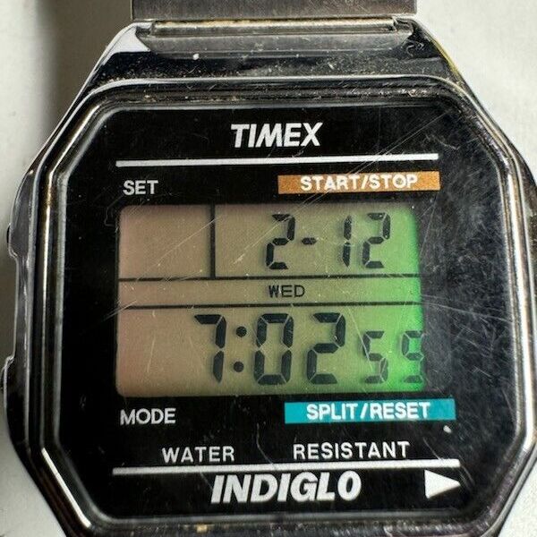 Timex LCD 555 Indiglo Runs | WatchCharts Marketplace
