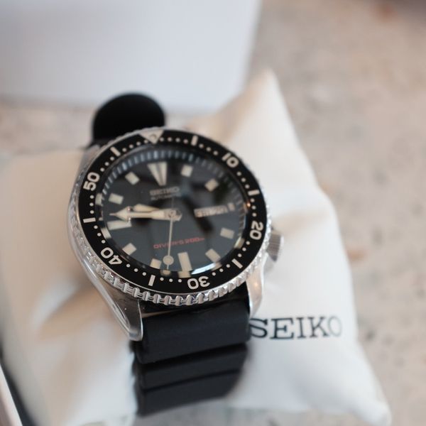 SOLD SKX173 Seiko Diver | WatchCharts