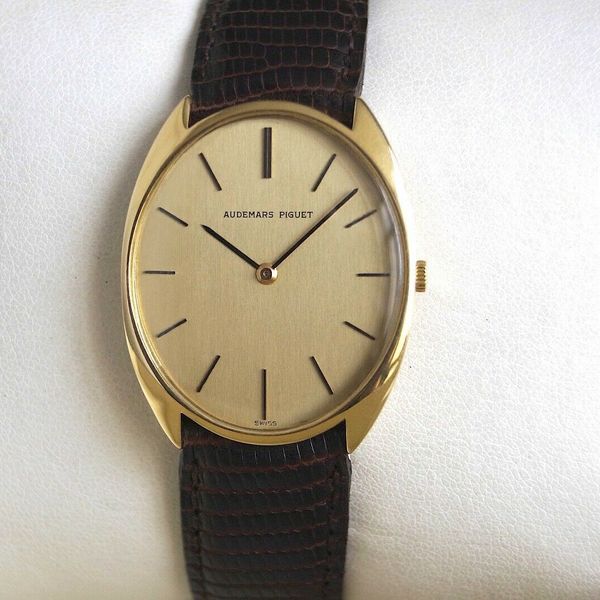 SOLID 18K GOLD ULTRA SLIM AUDEMARS PIGUET WITH ULTRA THIN 1.64 MM ...