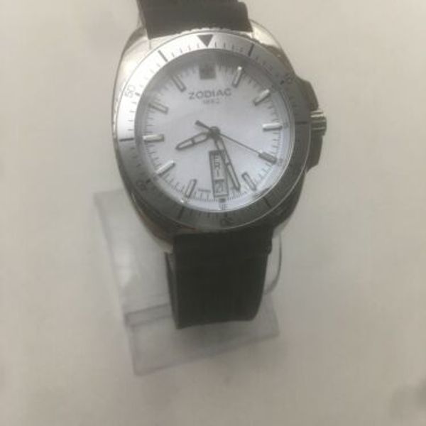 ZODIAC “SPEED DRAGON” Unisex Watch(ZO 5501) SWISS MADE/100M NICE ...