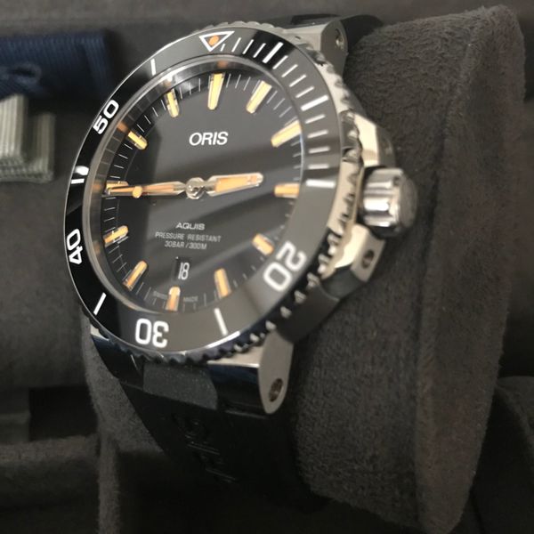 FS: Oris Aquis 2017 Model Black -Orange on Rubber | WatchCharts Marketplace
