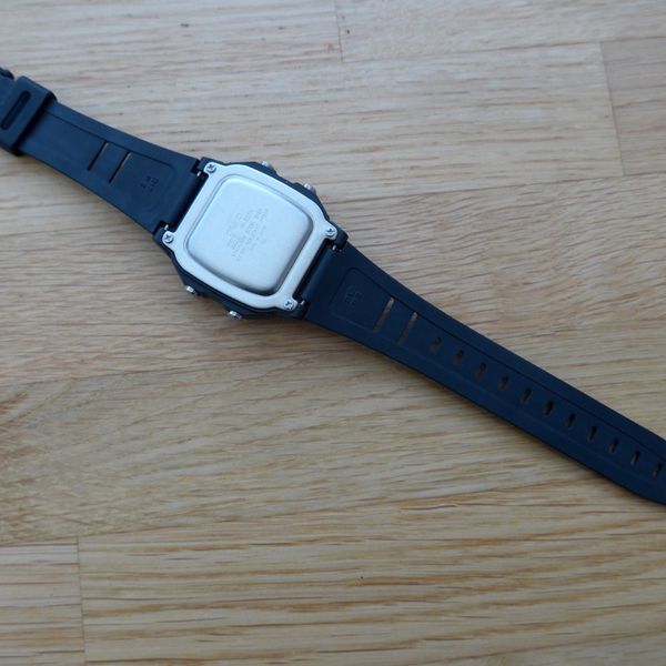 Casio W-800H Classic Digital Watch, Black , Good condition ...