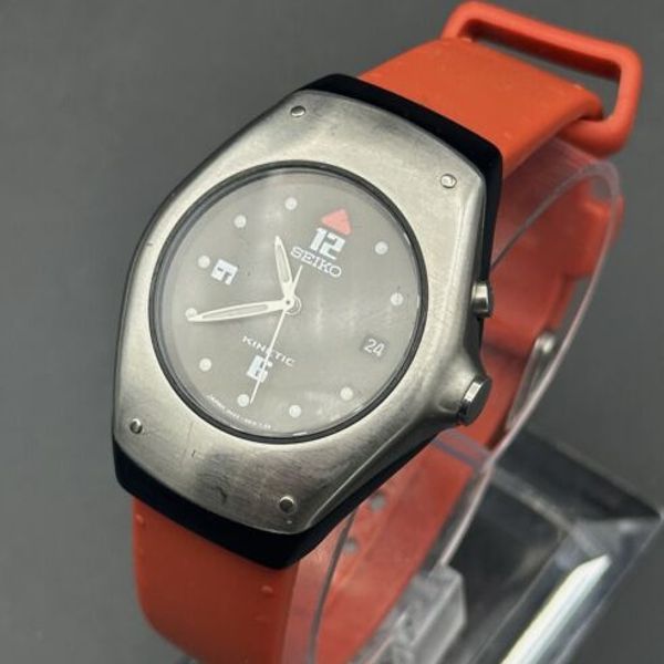 Seiko 3M22-0D40 Date Stainless Steel Plastics Kinetic Mens Watch Auth ...