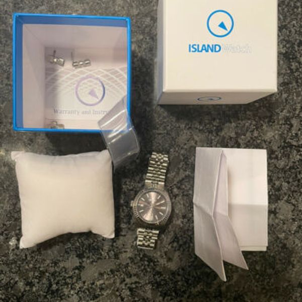 ISL-39 Islander Hi-Beat Automatic Dress Watch, Grey Dial, AR Sapphire ...