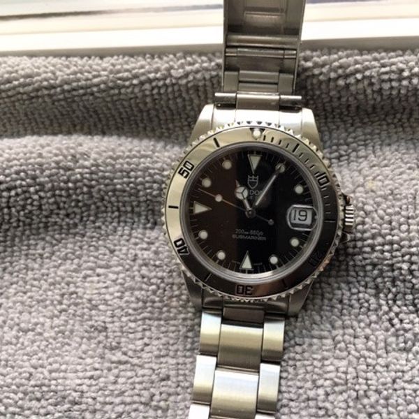Tudor Submariner 75190 with 2 Original Bracelets | WatchCharts Marketplace