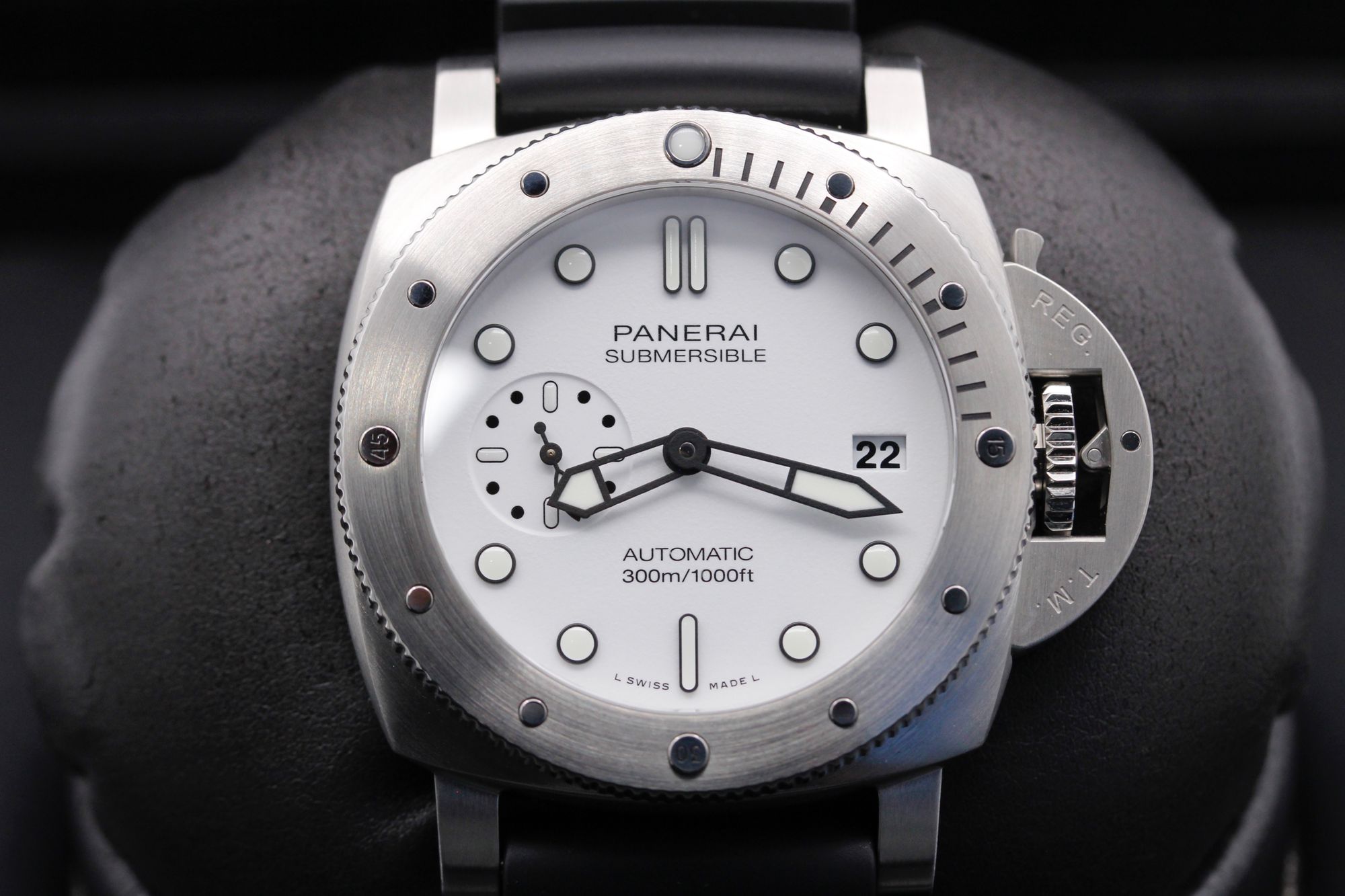 FSOT: Panerai Submersible 42 Bianco - PAM 1223 - White - Steel - 42mm ...
