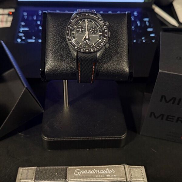OMEGA Speedmaster SO33A100 | WatchCharts Marketplace