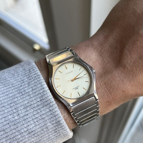Vintage Cygnus Orient Swimmer 100 Quartz Watch - Running | WatchCharts ...
