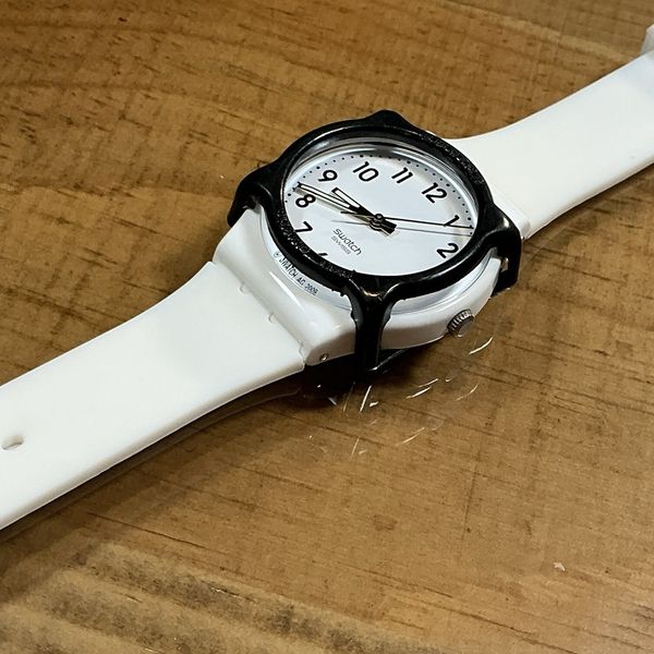 swatch CLASSIC WHITE [ With Guard Too ] 34mm | WatchCharts Marketplace