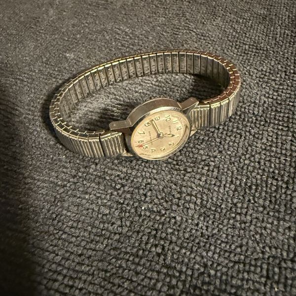 Vintage Ladies Benrus Watch | WatchCharts Marketplace