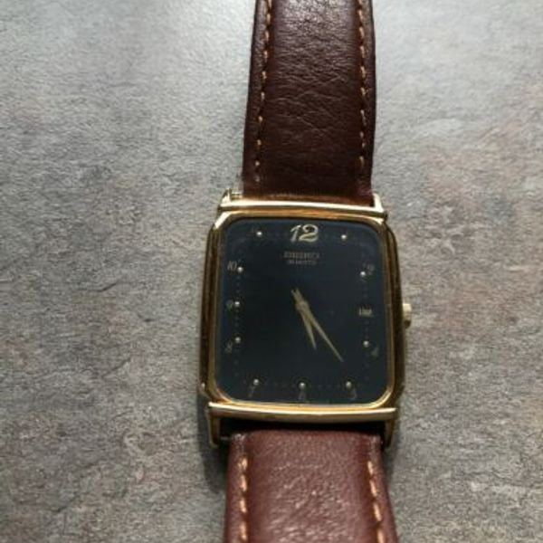Men's Seiko Rectangle Watch Brown Leather Band 5Y39-5A10 | WatchCharts