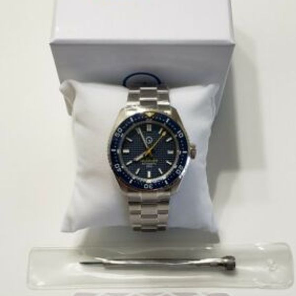 Islander Blue Whaffle Dial, Automatic Watch ISL-89 | WatchCharts