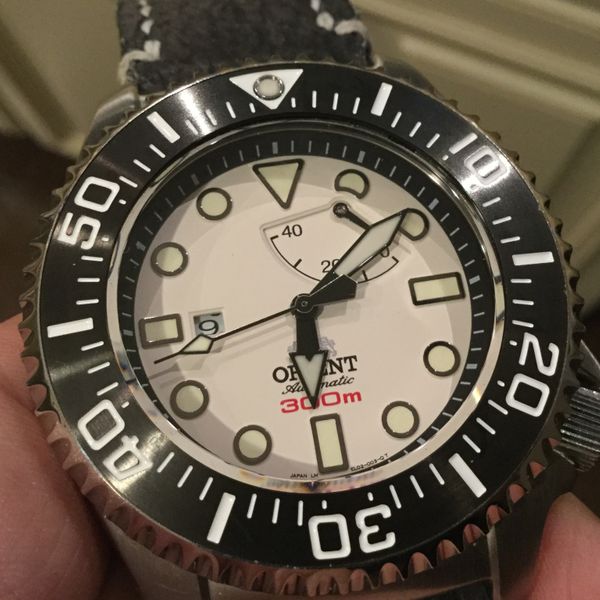 Orient Saturation Diver, White/Cream Dial | WatchCharts Marketplace