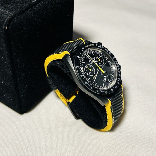 Omega x Swatch Custom Made Dark Side Of The Moon SwatchxOmega â Read ...