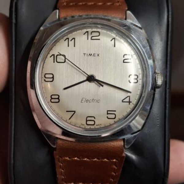 Timex Electric Silver Tone Silver Dial Mens Vintage 1970s Retro Watch ...