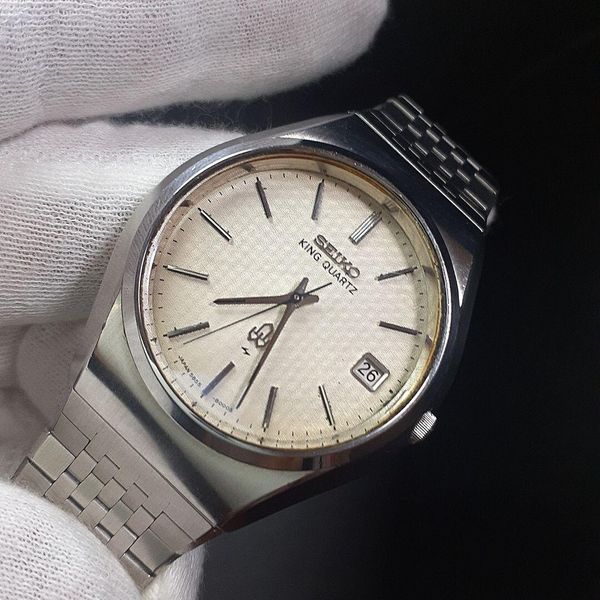 Vintage SEIKO KING QUARTZ 5855-8000 White Dial Original Bracelet Japan ...