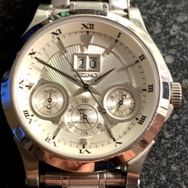 Seiko Premier Kinetic Perpetual Calendar 7D46-0AB0 Automatic Sapphire Crystal | WatchCharts ...