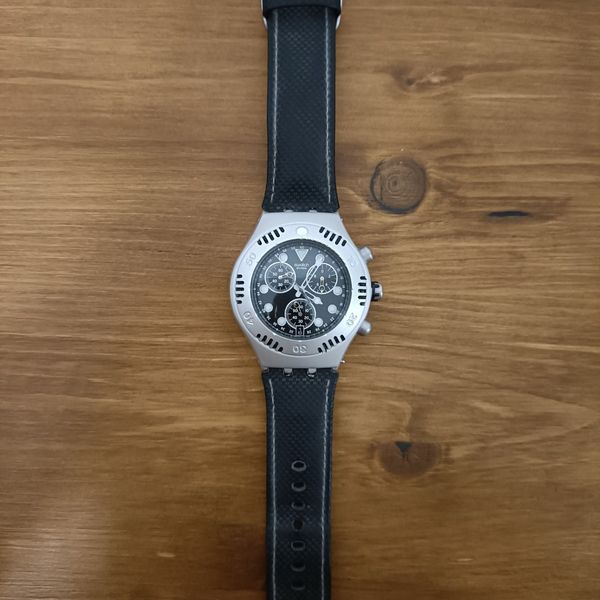 Swatch model Irony Scuba 200 Chrono Black, batteria nuova | WatchCharts ...
