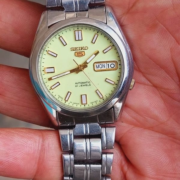 Vintage Seiko 5 Automatic watch 21 Jewels exhibition case luminous Dial ...